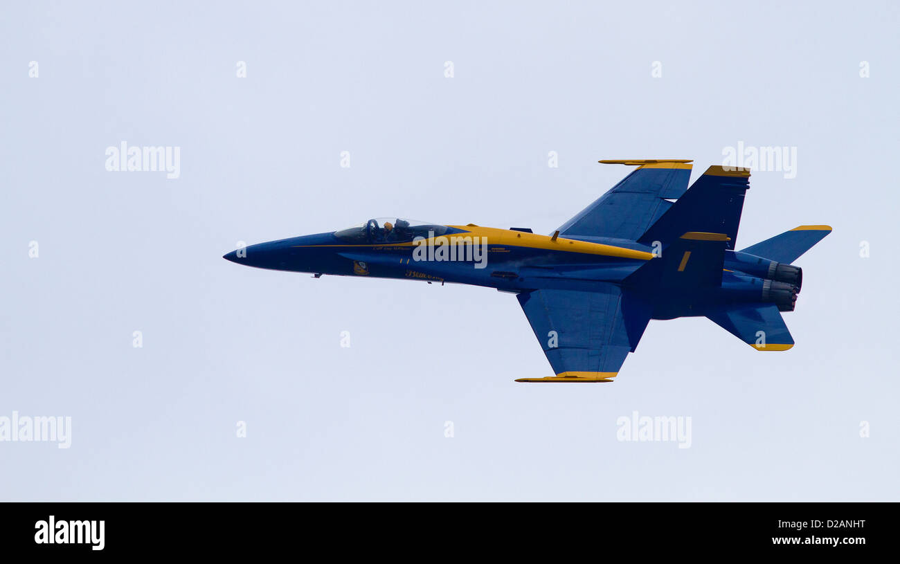 F18 pilot hi-res stock photography and images - Alamy