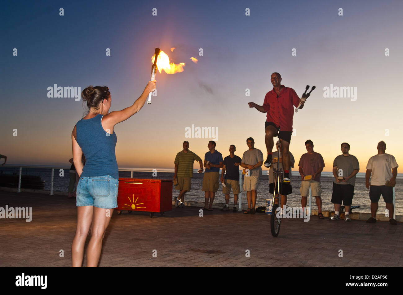 Juggler mallory square hi-res stock photography and images - Alamy