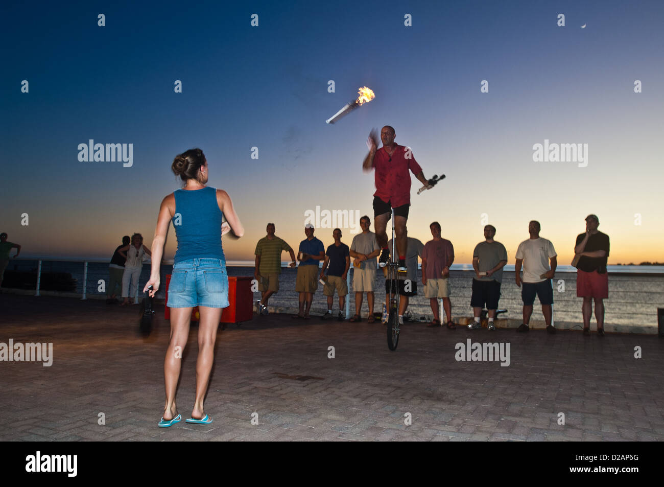 Juggler mallory square hi-res stock photography and images - Alamy
