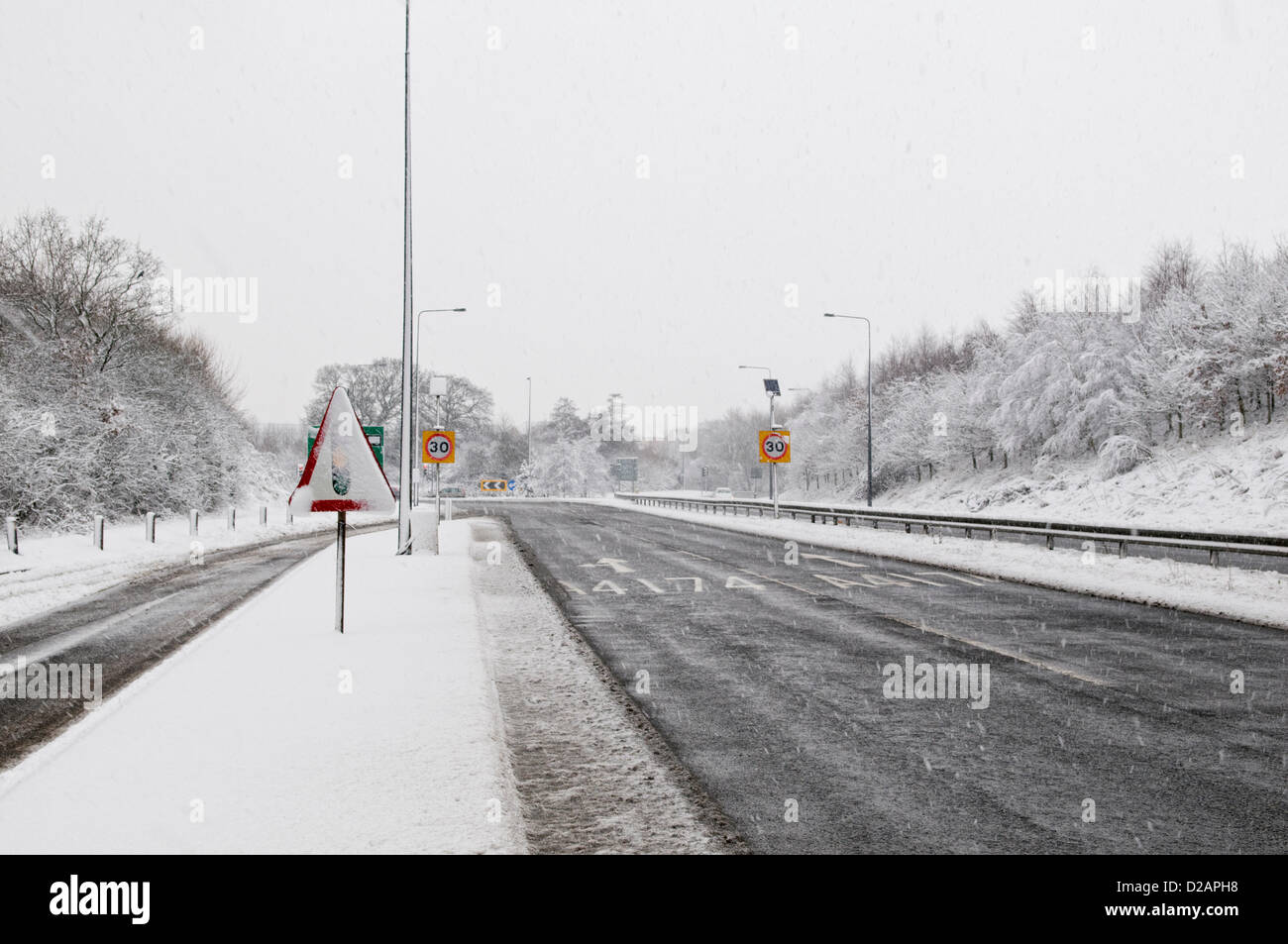 Snow still falling in Bristol, along the main A4174 ring road, taken ...