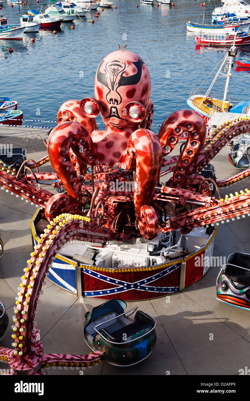 Fairground rides hi-res stock photography and images - Alamy