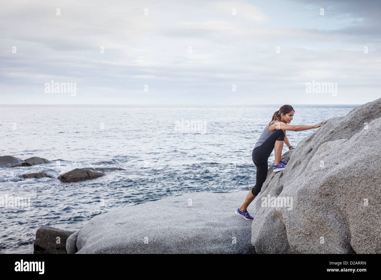 Human face rock hi-res stock photography and images - Alamy