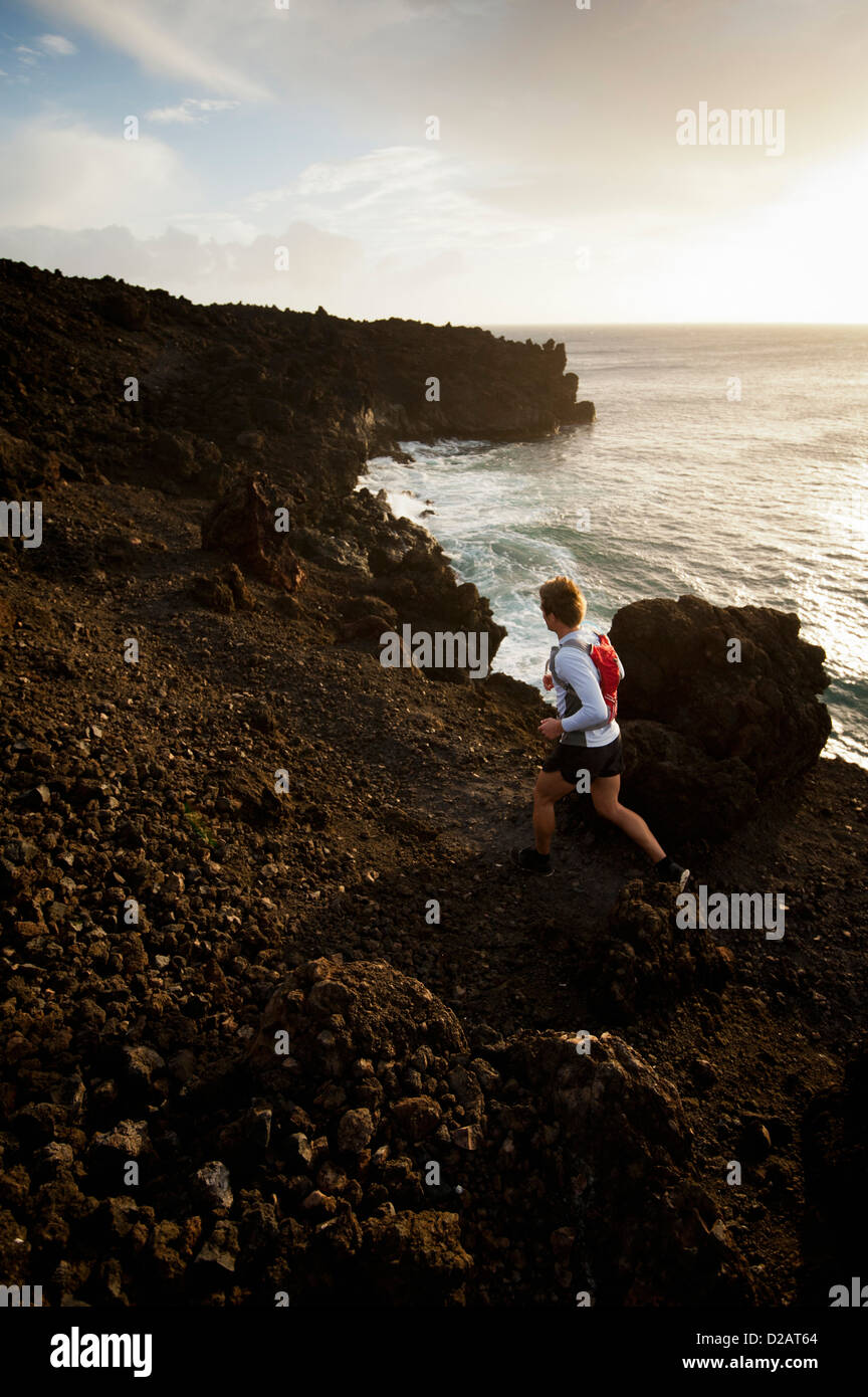 Man running back view one hi-res stock photography and images - Alamy