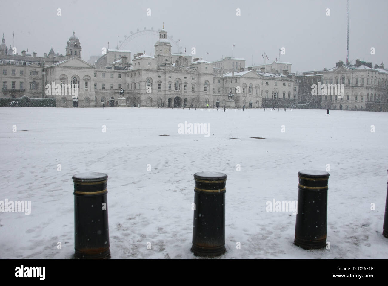 Snow guards hi-res stock photography and images - Alamy