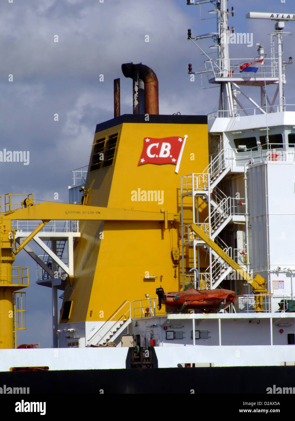 Cryogenic shipping hi-res stock photography and images - Alamy