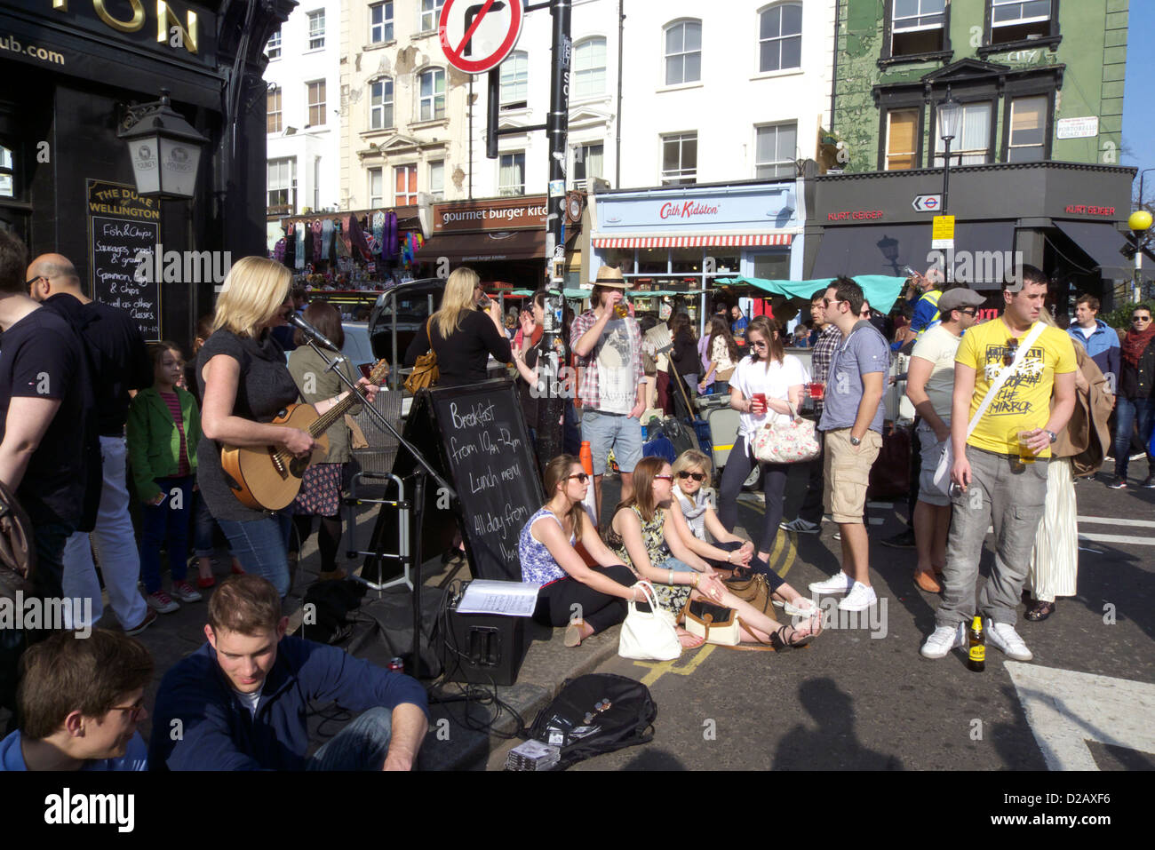 The portobello pub hi-res stock photography and images - Alamy