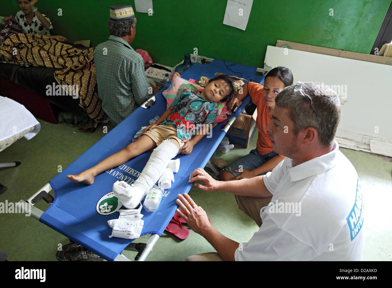 Injured boy hi-res stock photography and images - Alamy