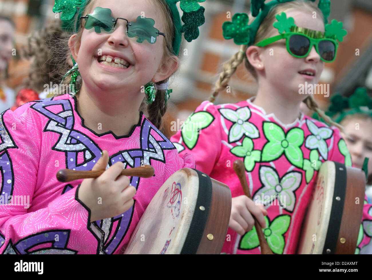 Irish dancers hi-res stock photography and images - Alamy