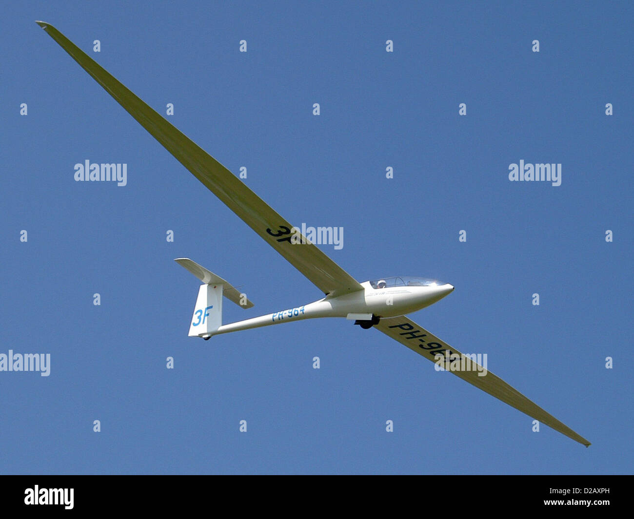 Dg glider hi-res stock photography and images - Alamy