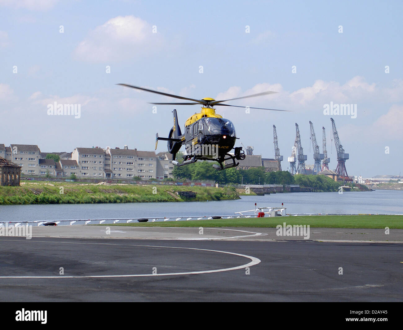 Glasgow police helicopter hi-res stock photography and images - Alamy