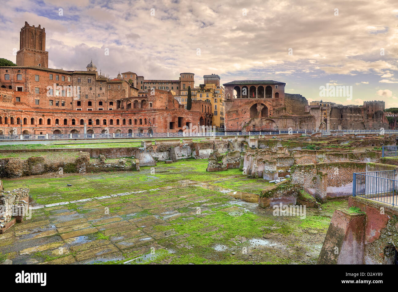 Ruins ancient rome remains hi-res stock photography and images - Alamy