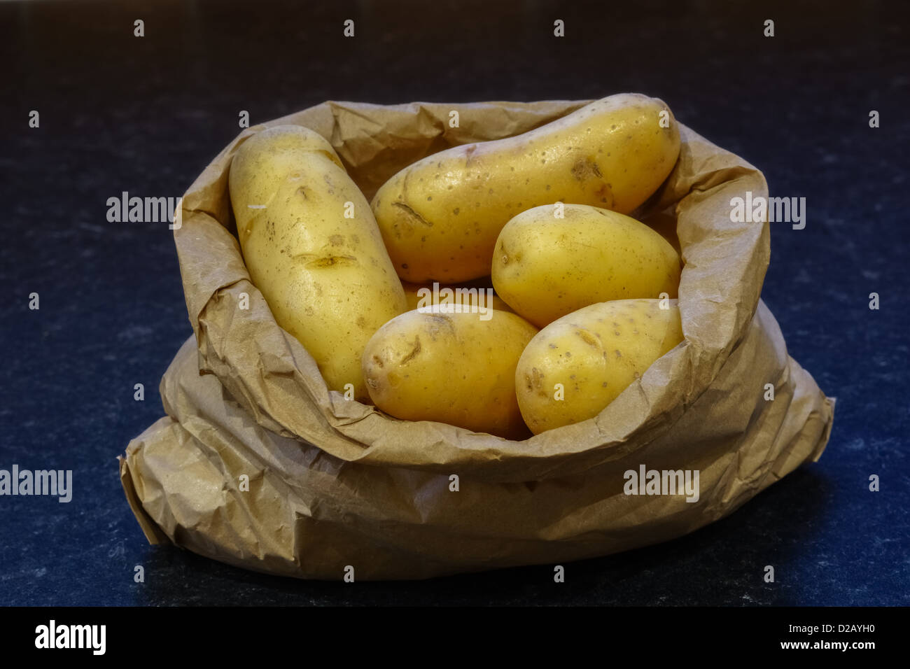 Sack Of Potatoes Stock Photos & Sack Of Potatoes Stock Images - Alamy