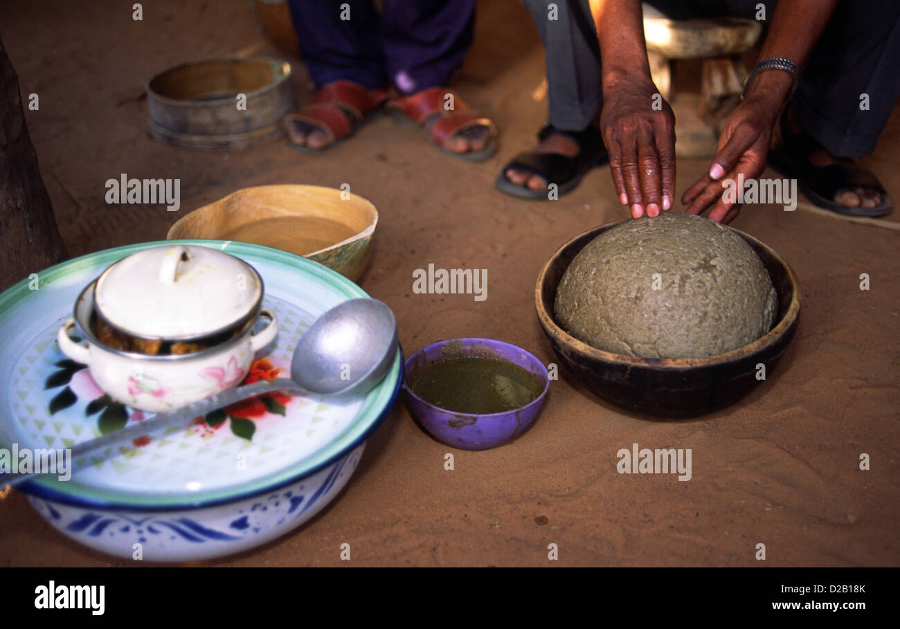Food is eaten with fingers in Mali, Africa. Typical dishes include 'to ...