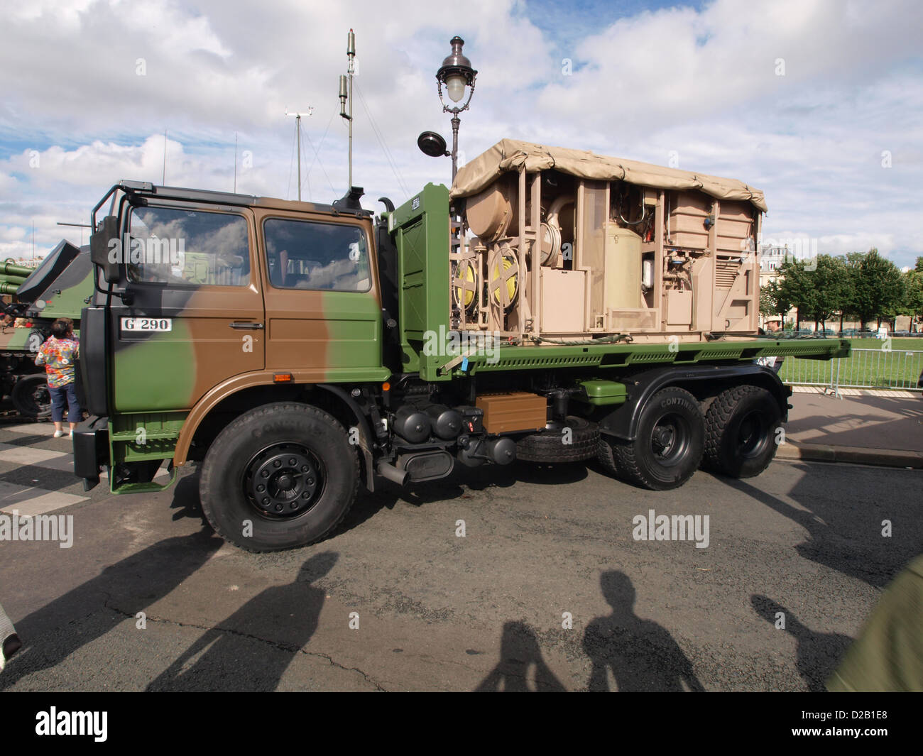 The Renault G290 truck was part of a military parade on the Champs ...