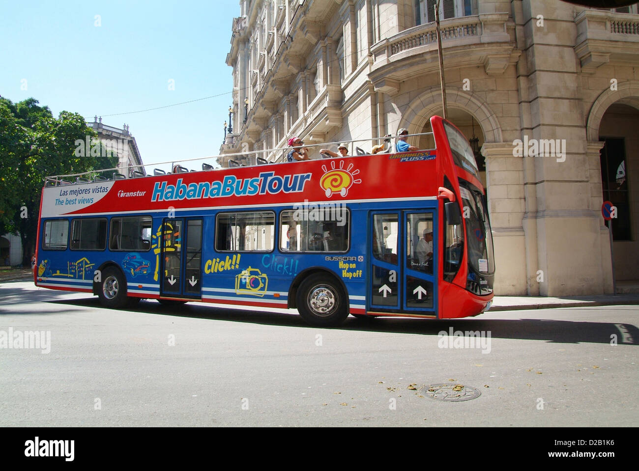 Havana bus tour cuba hi-res stock photography and images - Alamy