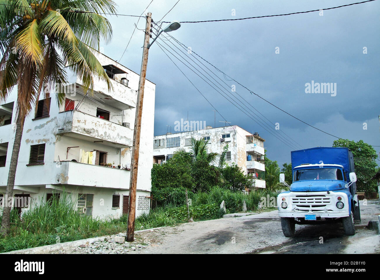 Blue van hi-res stock photography and images - Alamy