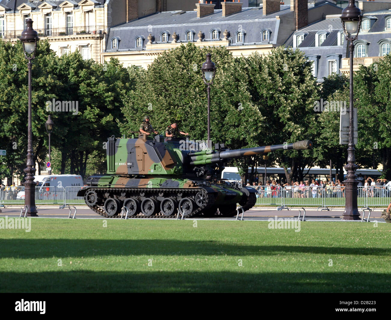 The GCT 155mm AUF1 tank is featured in a military parade on the Champs ...