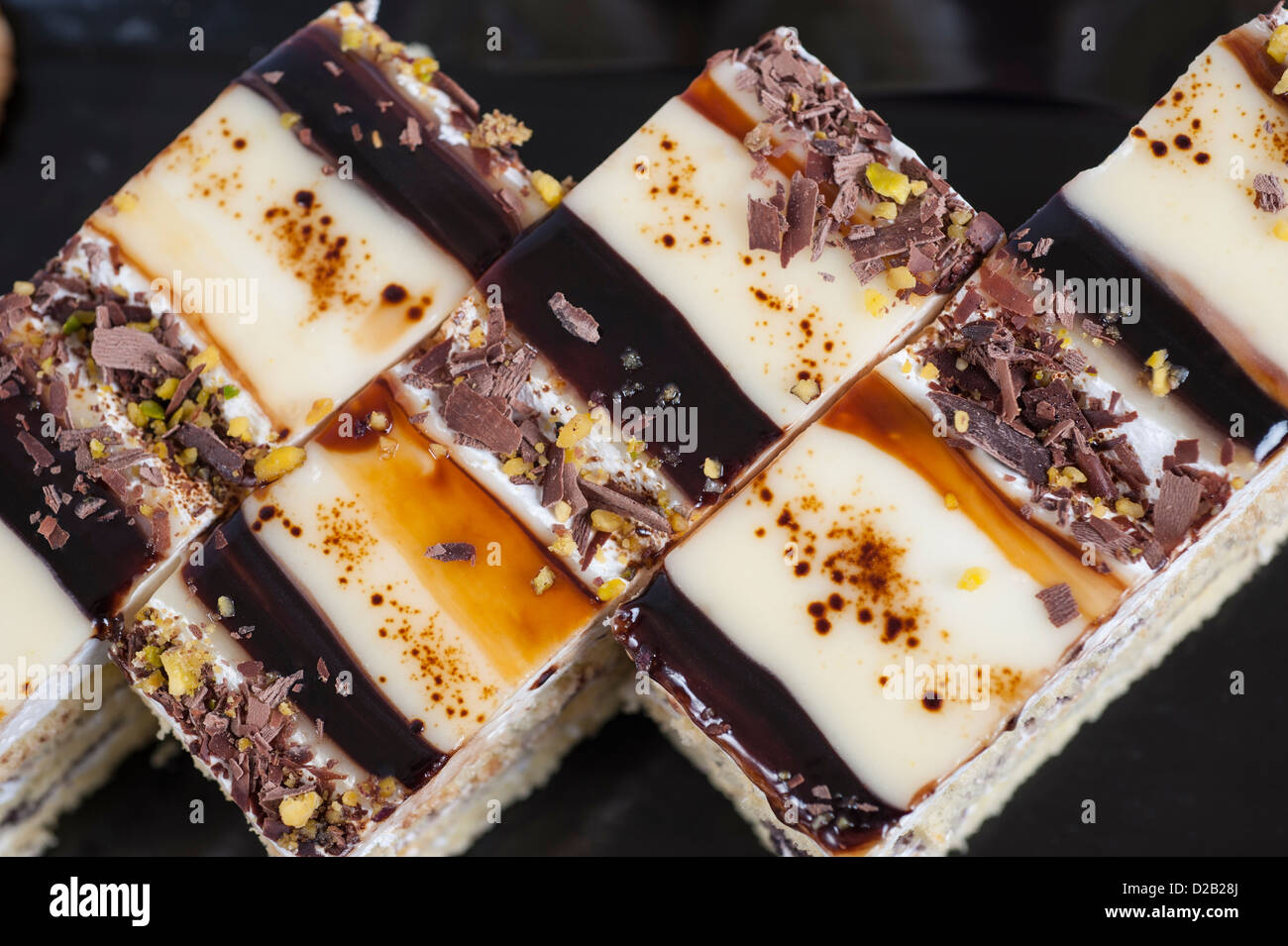 Layered chocolate sponge cake hi-res stock photography and images - Alamy