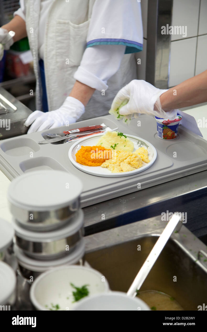 Hospital canteen tray hi-res stock photography and images - Alamy
