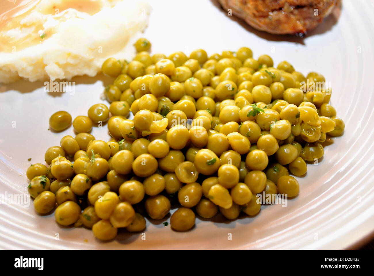 Pea dishes hi-res stock photography and images - Alamy