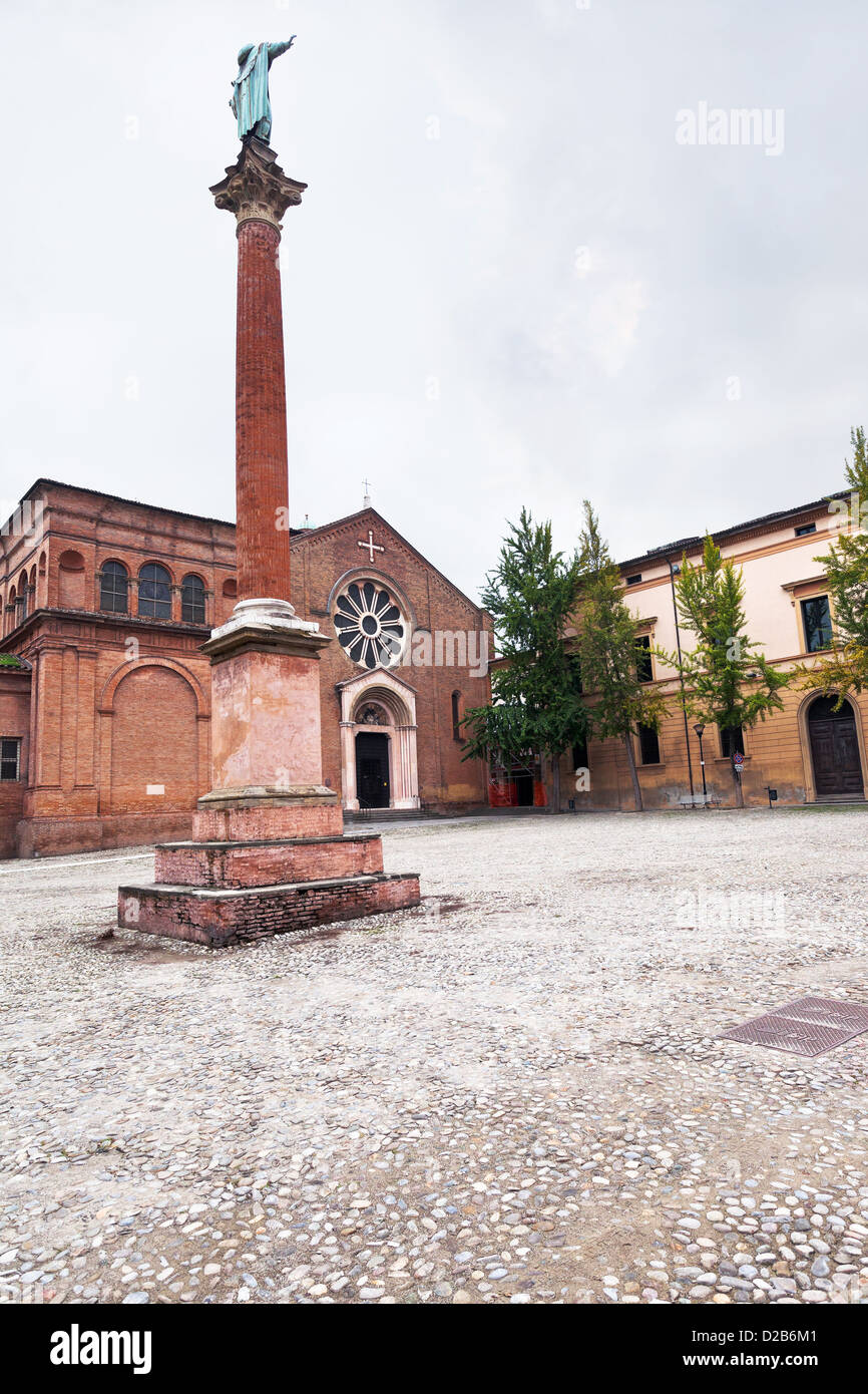 Basilica san domenico bologna hi-res stock photography and images - Alamy