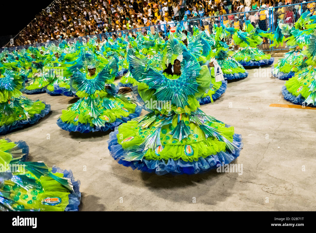 Rio carnival dancer hi-res stock photography and images - Alamy