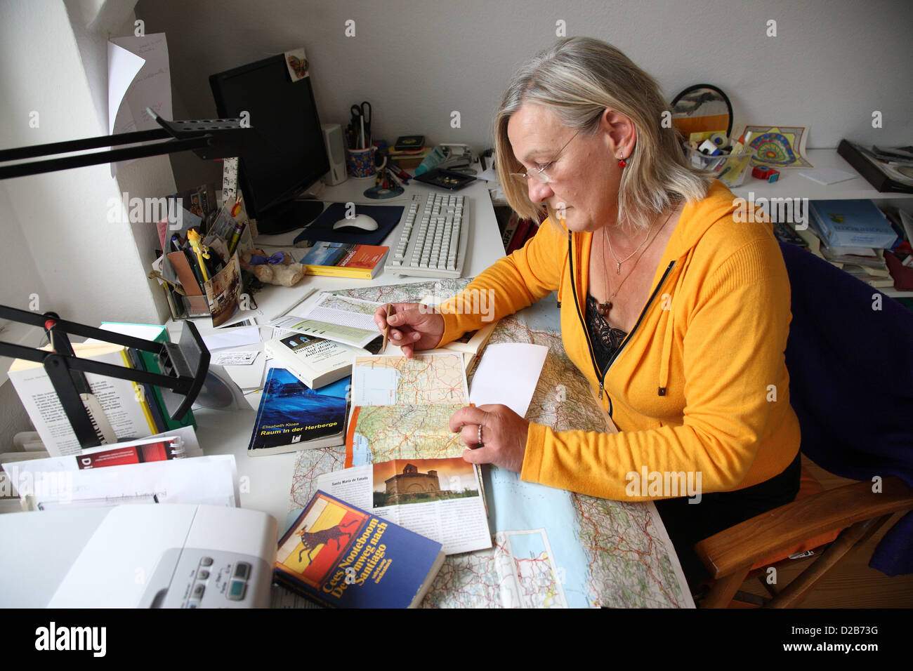 Pilgrimage maps hi-res stock photography and images - Alamy