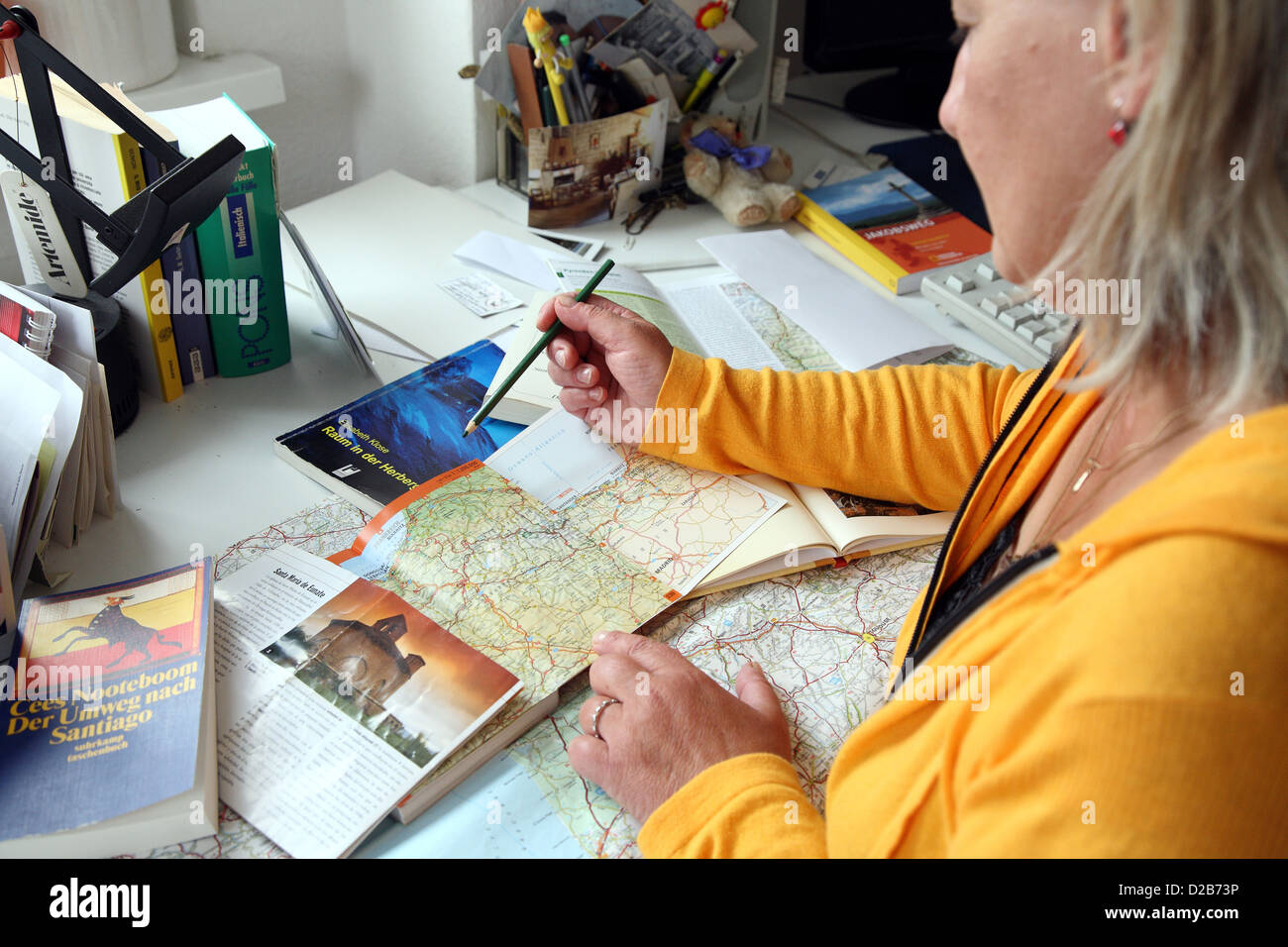 Pilgrimage maps hi-res stock photography and images - Alamy
