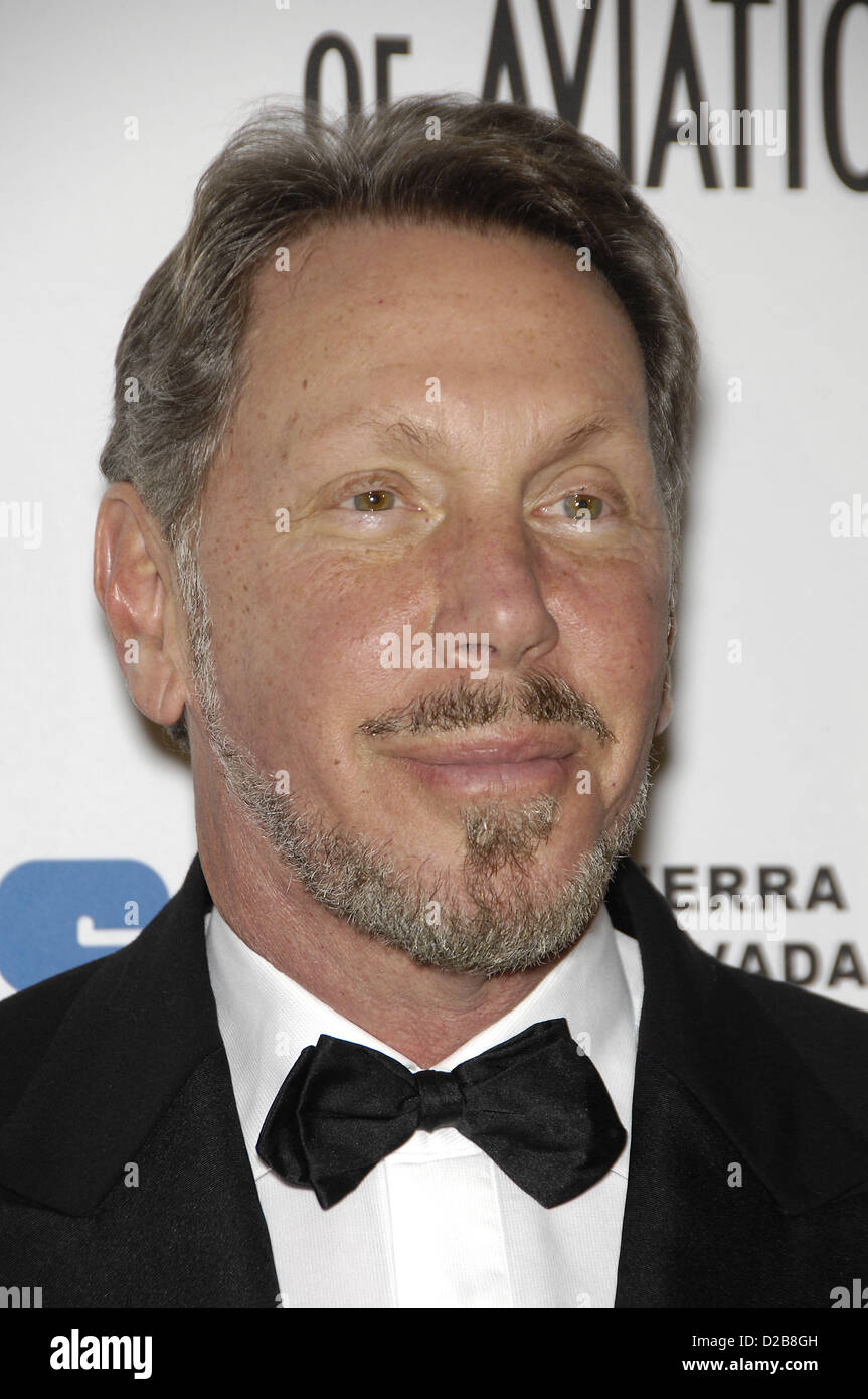 Larry ellison 2013 hi-res stock photography and images - Alamy