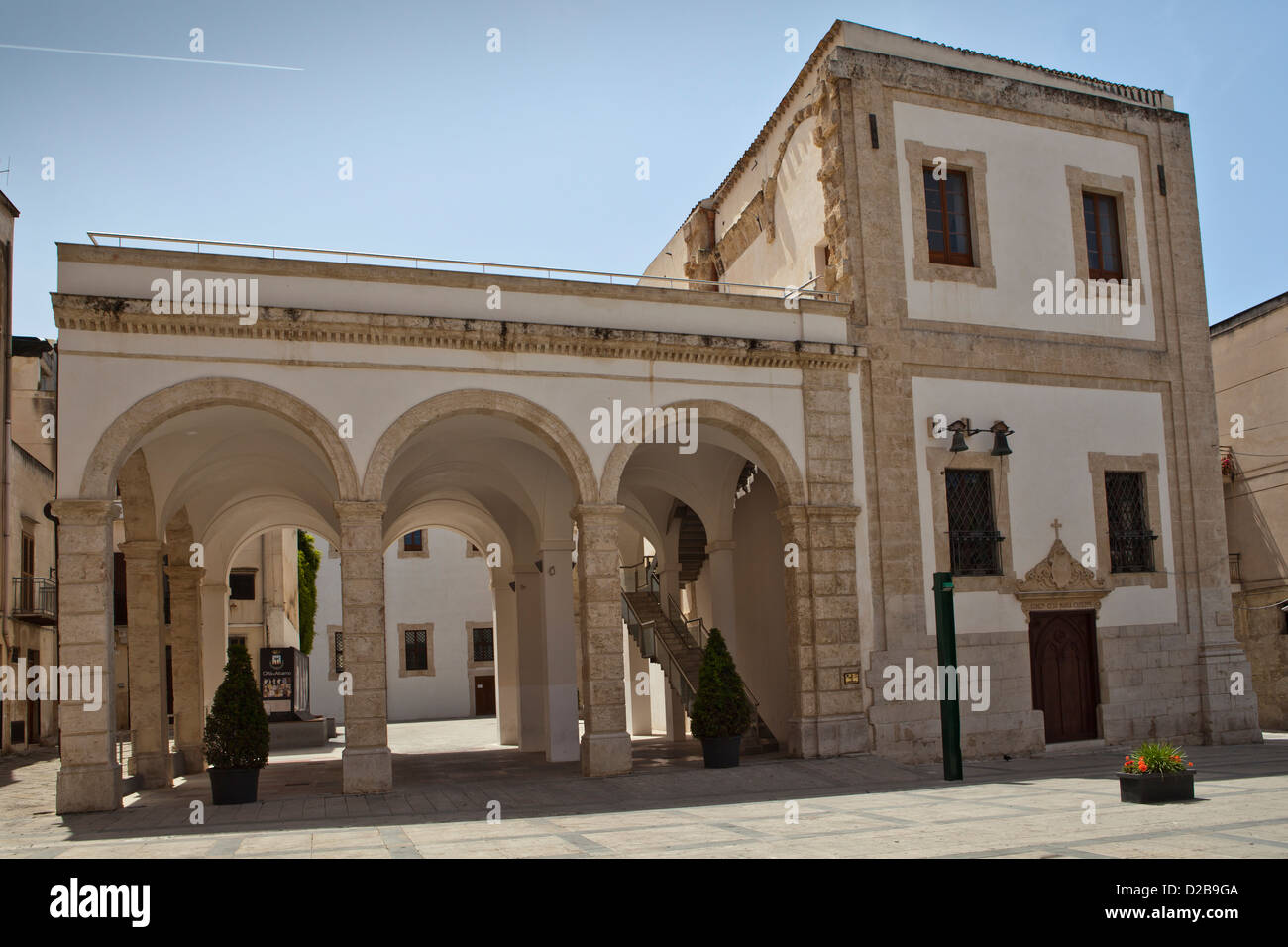 Piazza Ciullo Portici Collegio in Alcamo, Sicily Stock Photo - Alamy
