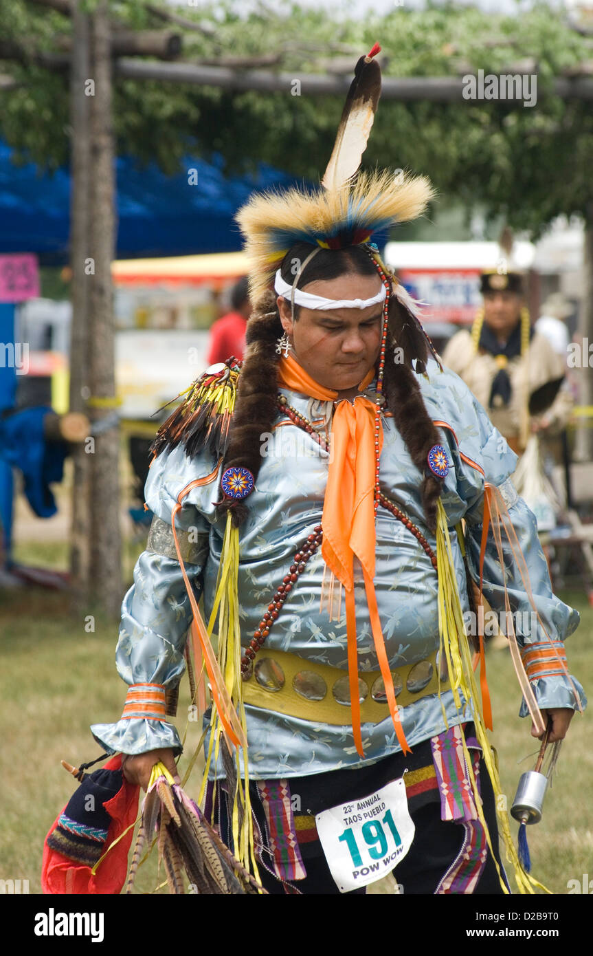 A Gathering North America'S Native People Meeting Dance Sing Socialize ...