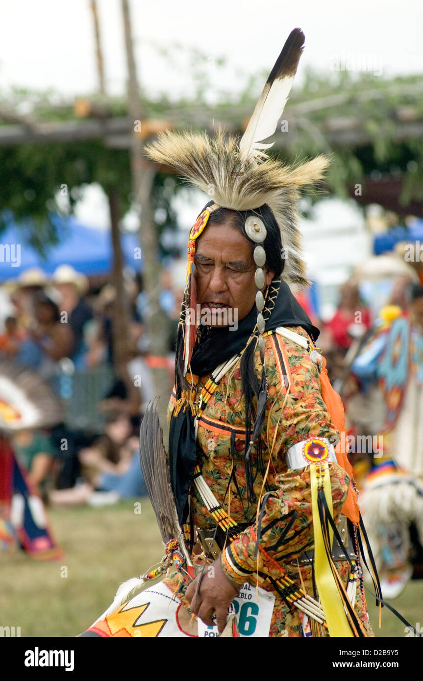 A Gathering North America'S Native People Meeting Dance Sing Socialize ...