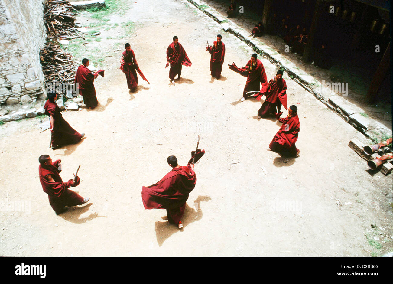 White Monks High Resolution Stock Photography and Images - Alamy