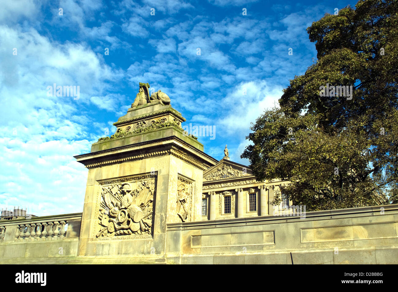Duke of devonshire arms hi-res stock photography and images - Alamy