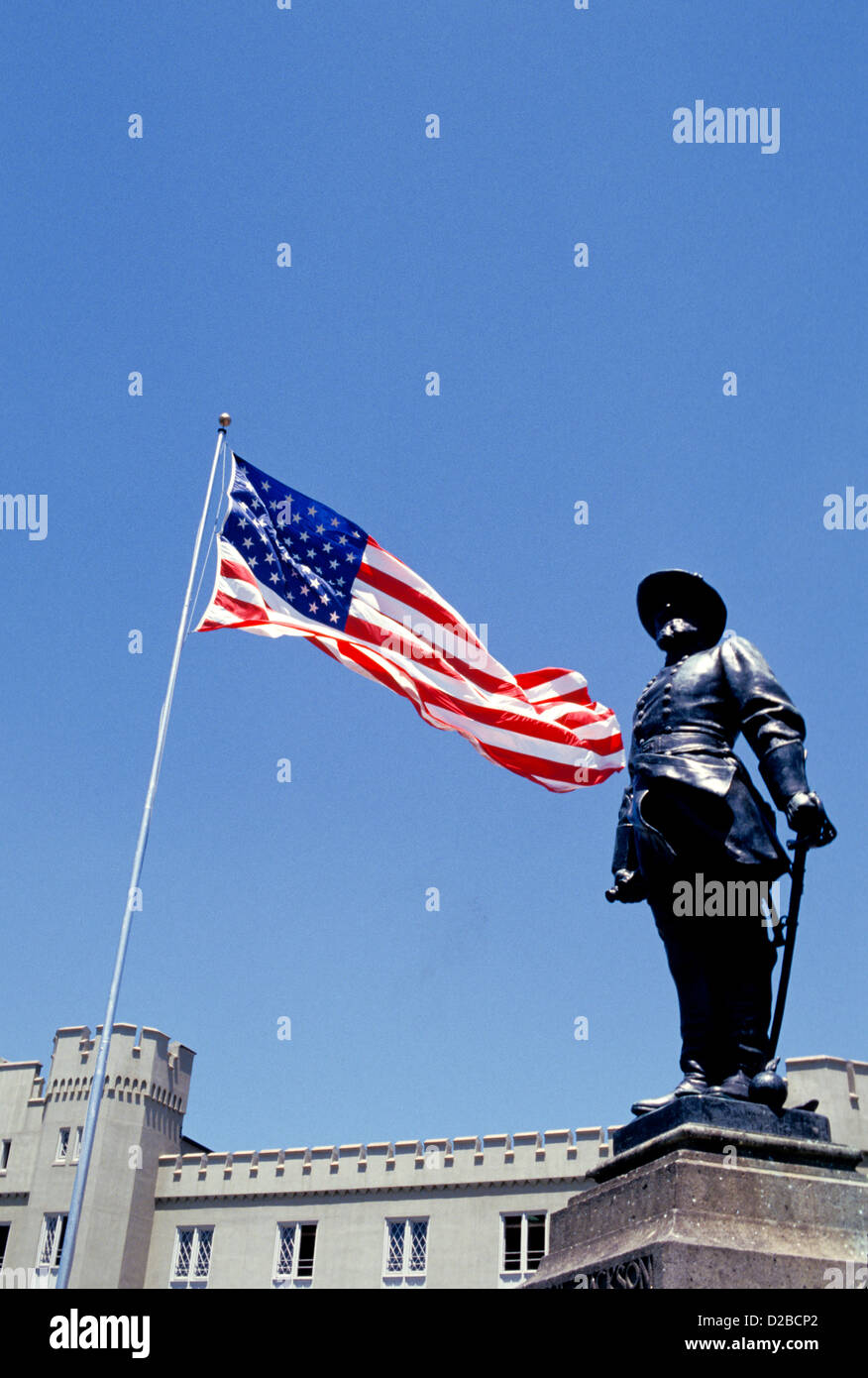 Stonewall jackson statue hi-res stock photography and images - Alamy