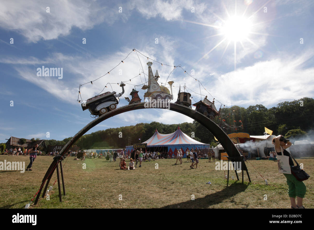 Novelty bridge hi-res stock photography and images - Alamy