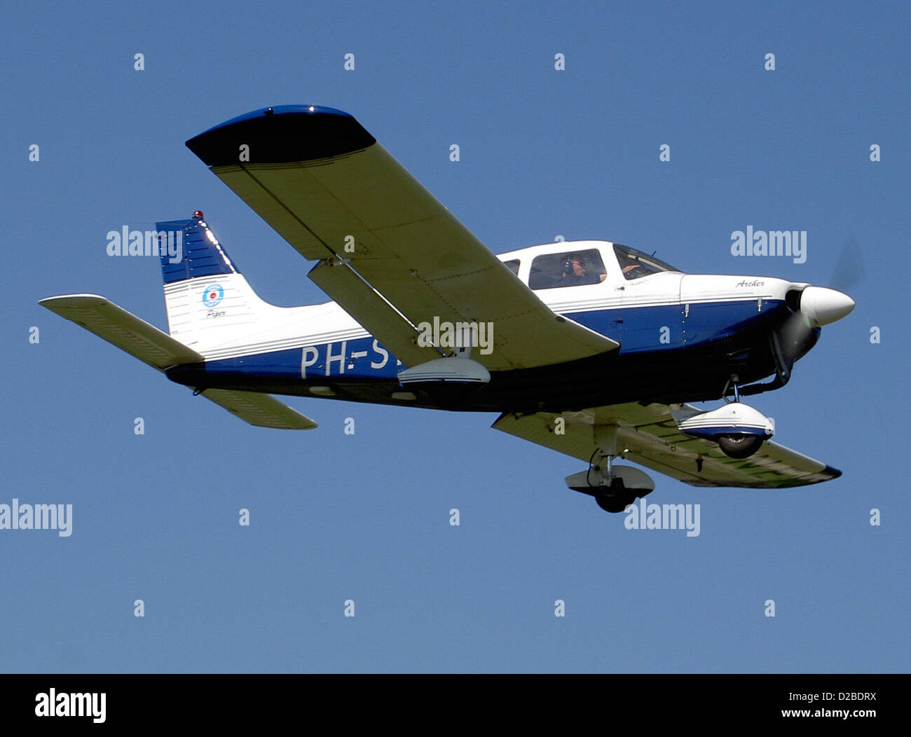 The Piper PA-28-180 is a single-engine light aircraft designed for ...