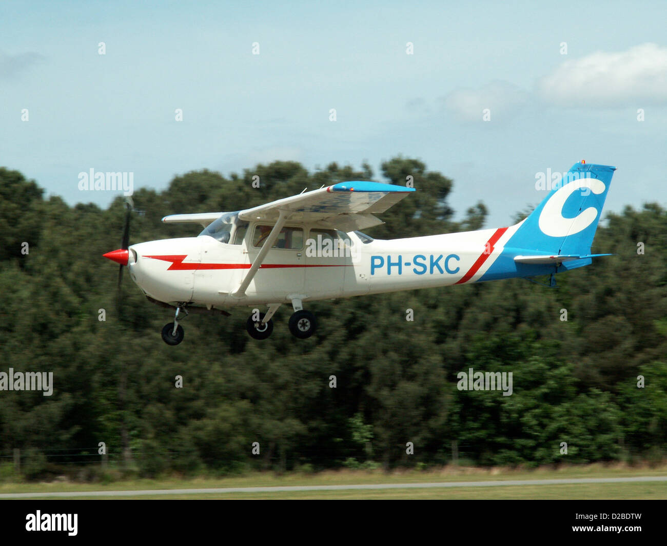 Skyhawk pilots hi-res stock photography and images - Alamy