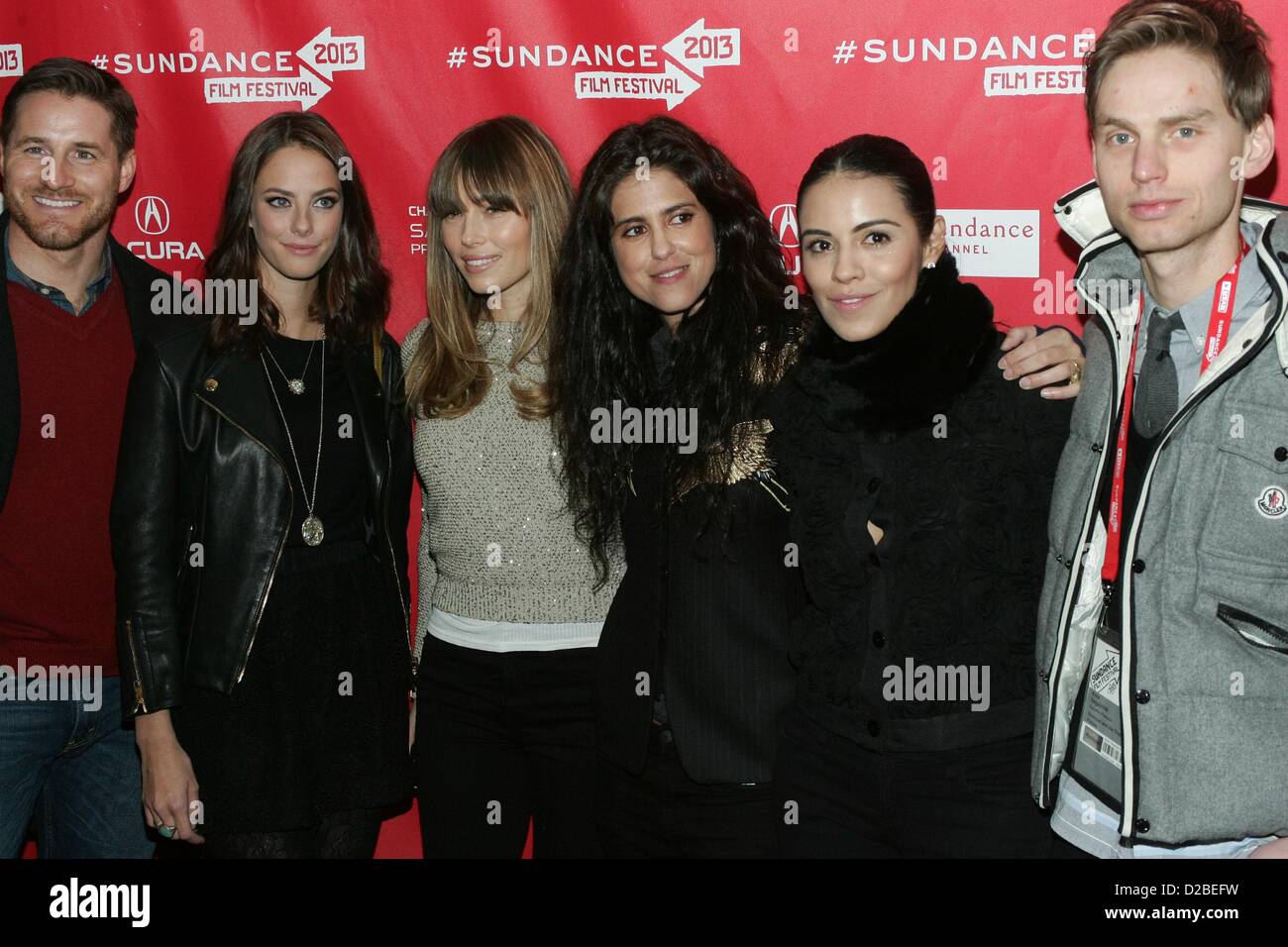 Francesca gregorini and jessica biel hi-res stock photography and ...