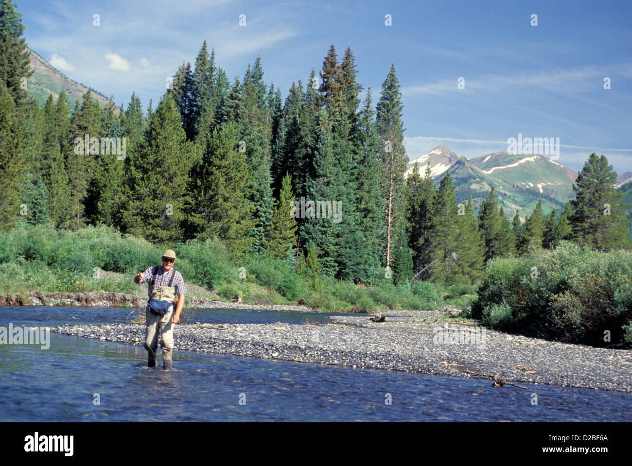 Colorado slate river man fly fishing sports hi-res stock photography ...