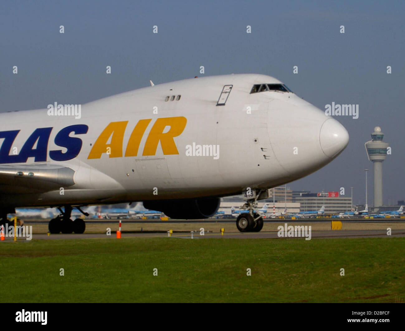 Boeing 747 Atlas Air N418MC at Schiphol Stock Photo - Alamy