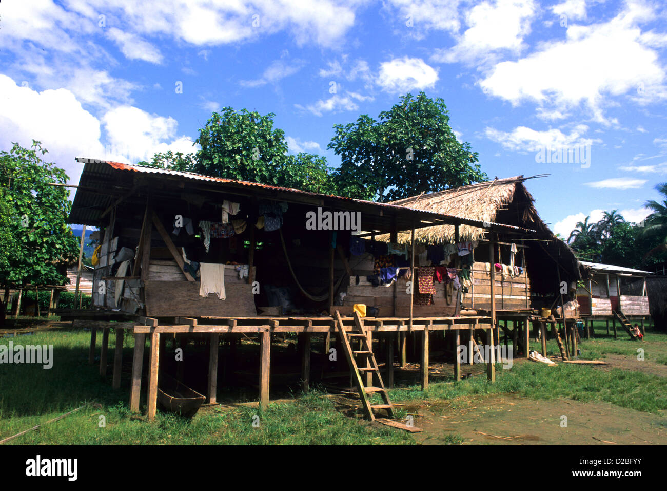 Panama, Biroguera Chocoes. Native American Village Stock Photo - Alamy