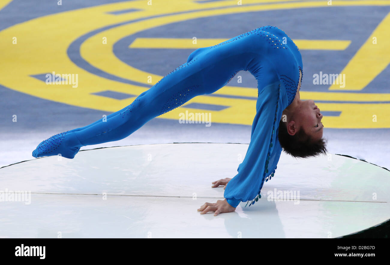 Flexible Flexibility Acrobatics Stock Photos & Flexible Flexibility ...