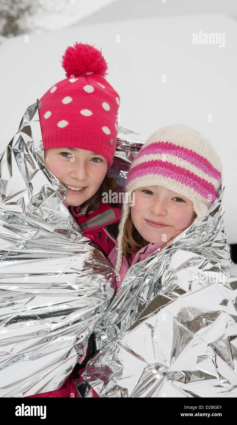 Children huddle hi-res stock photography and images - Alamy