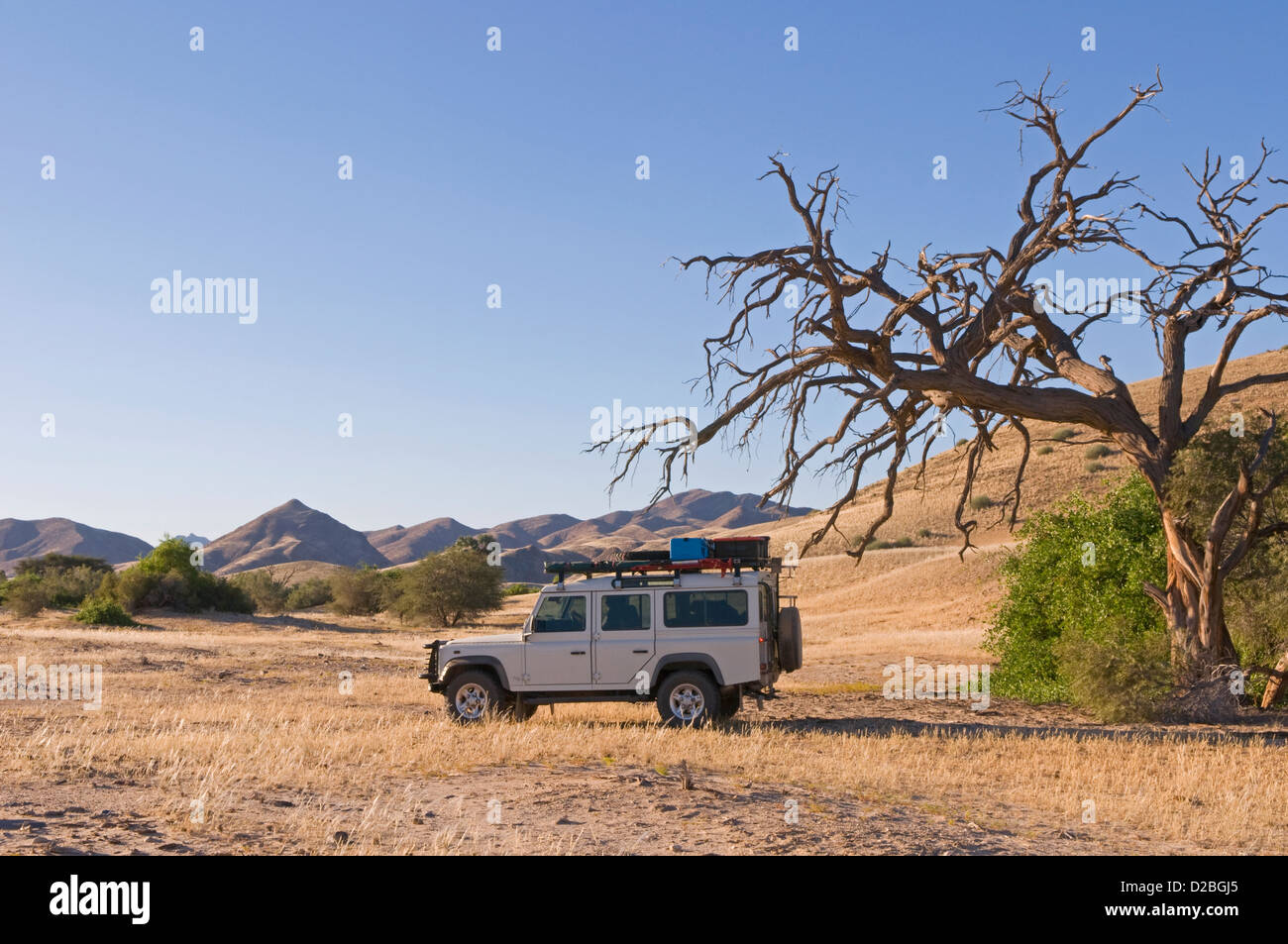 Landrover safari hi-res stock photography and images - Alamy