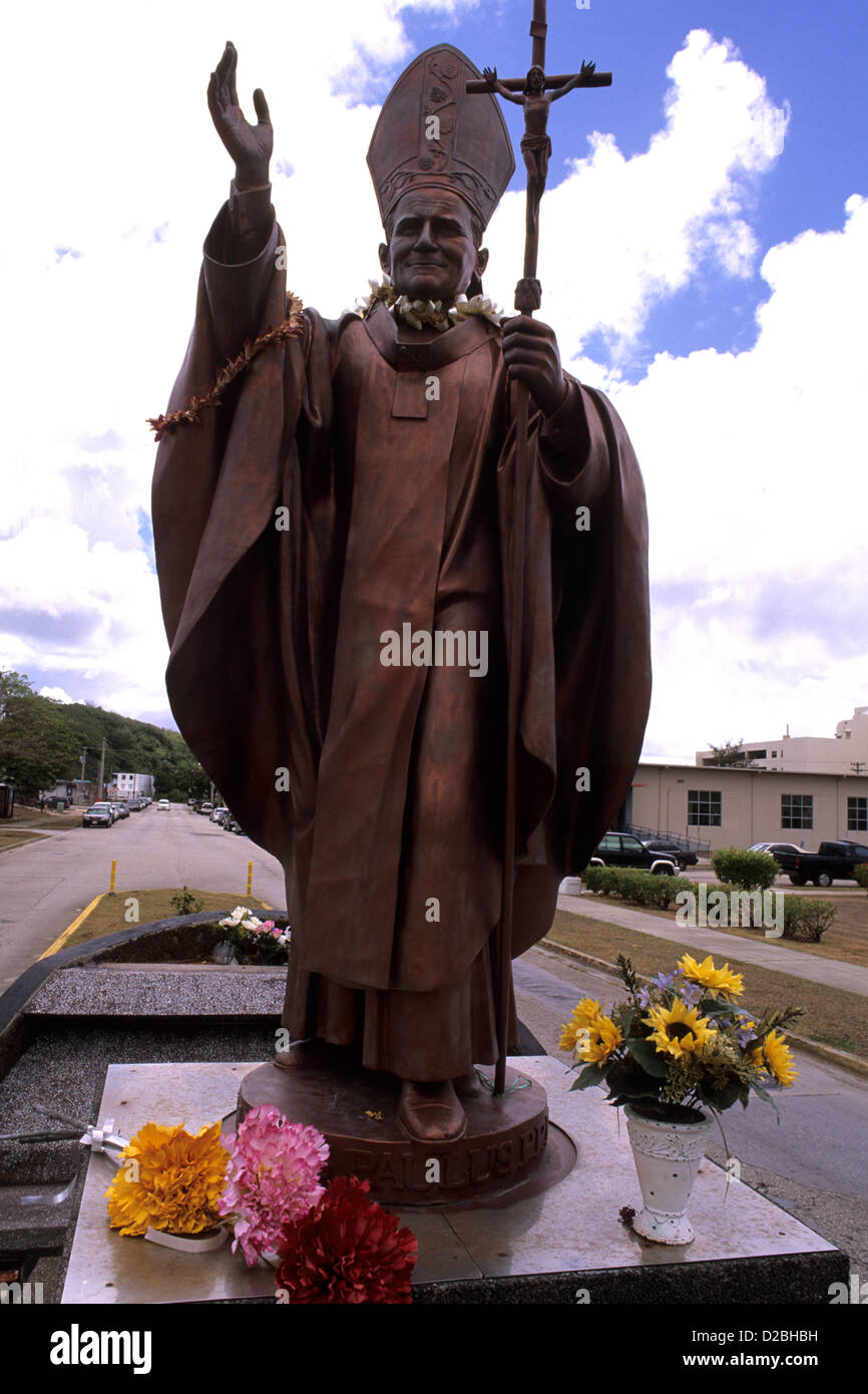 Guam, Hagatna City. Statue Dedicated To Pope John Paul Stock Photo - Alamy
