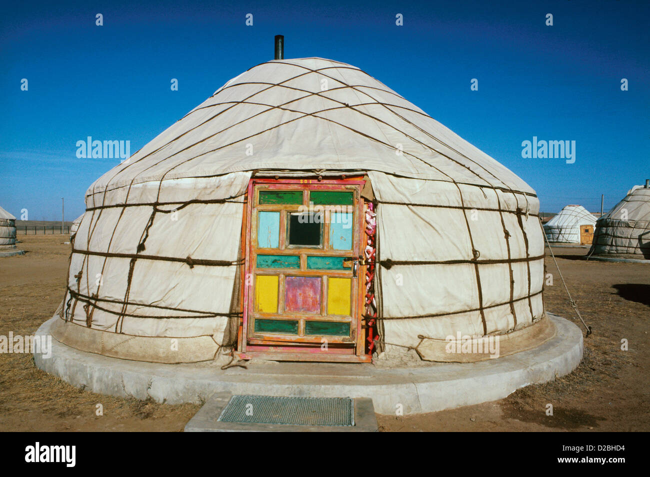 Yurta Mongola Traditional Mongolian Yurt – Evergreen