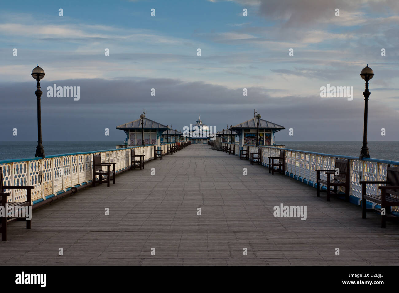 Closed pier hi-res stock photography and images - Alamy