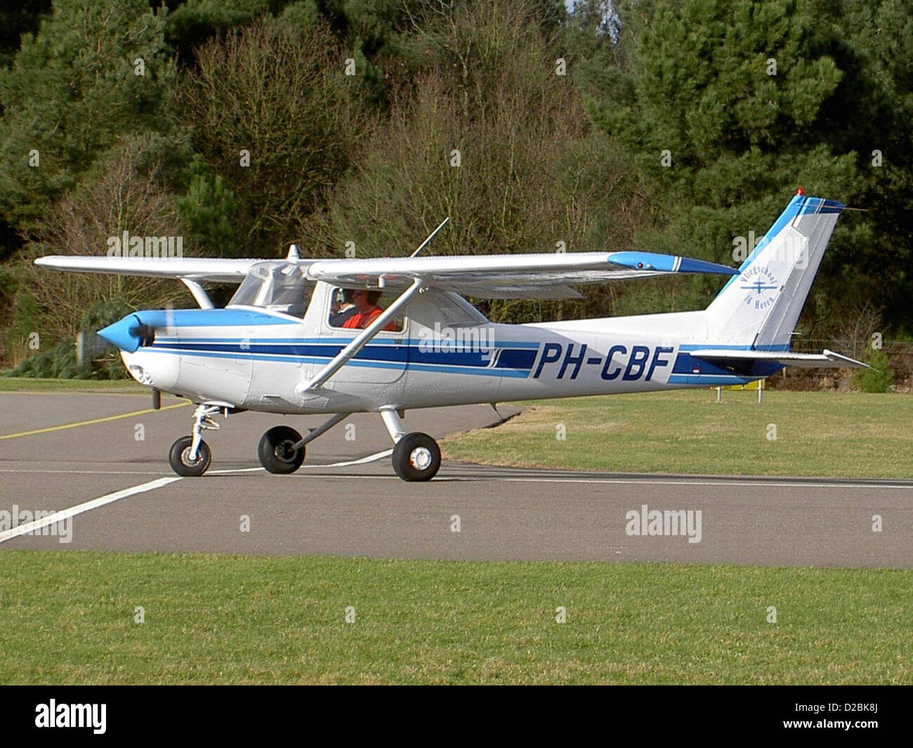 Two seat aircraft hi-res stock photography and images - Alamy