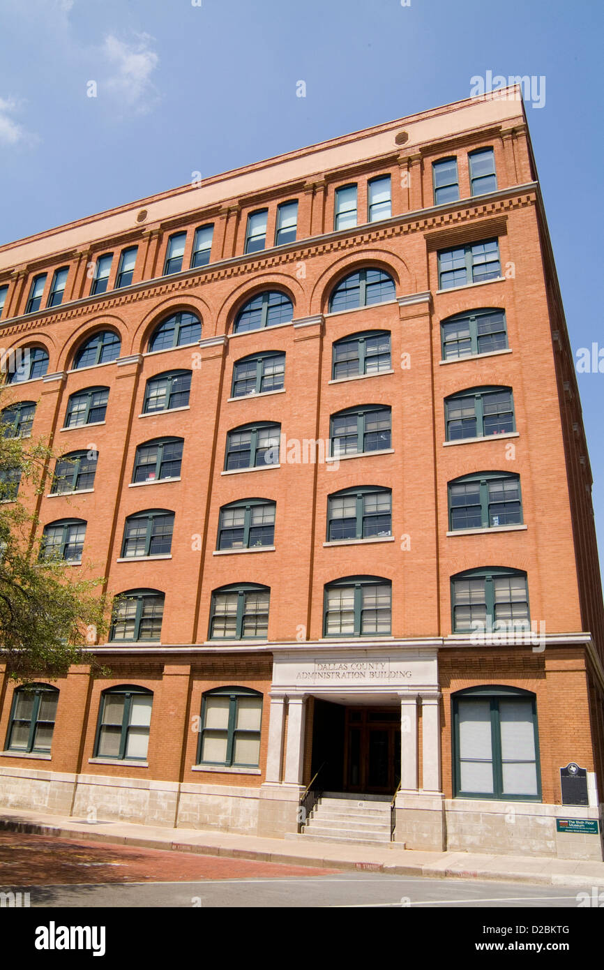 Texas School Book Depository 1963 High Resolution Stock Photography and ...